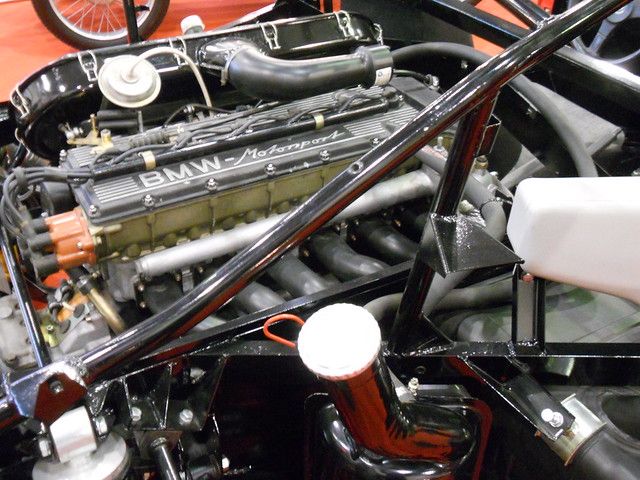 BMW M1: The Unconventional Supercar That Rewrote Automotive History ...