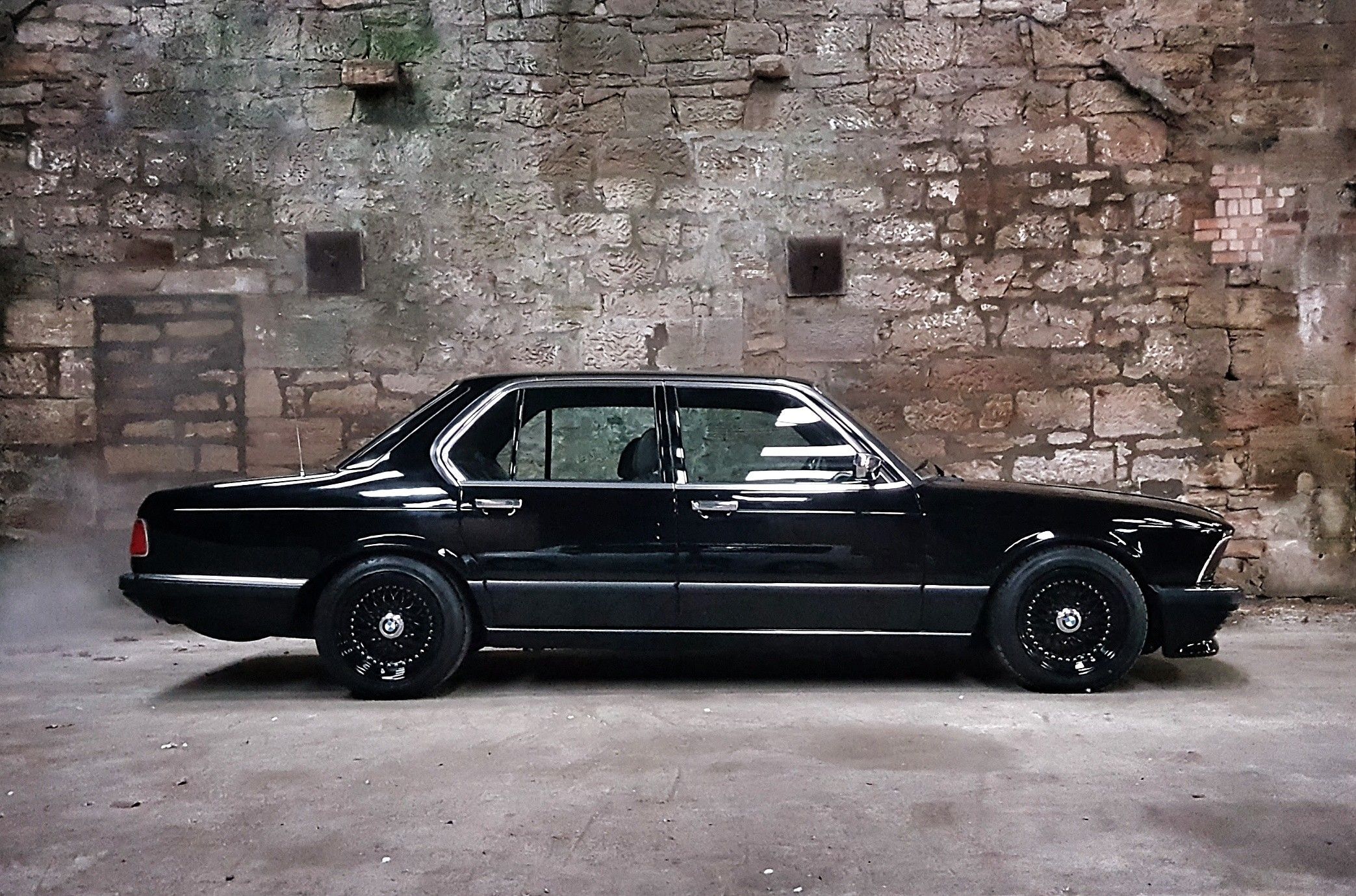 Revisiting Automotive Elegance: Exploring the Legacy of the BMW E23 ...