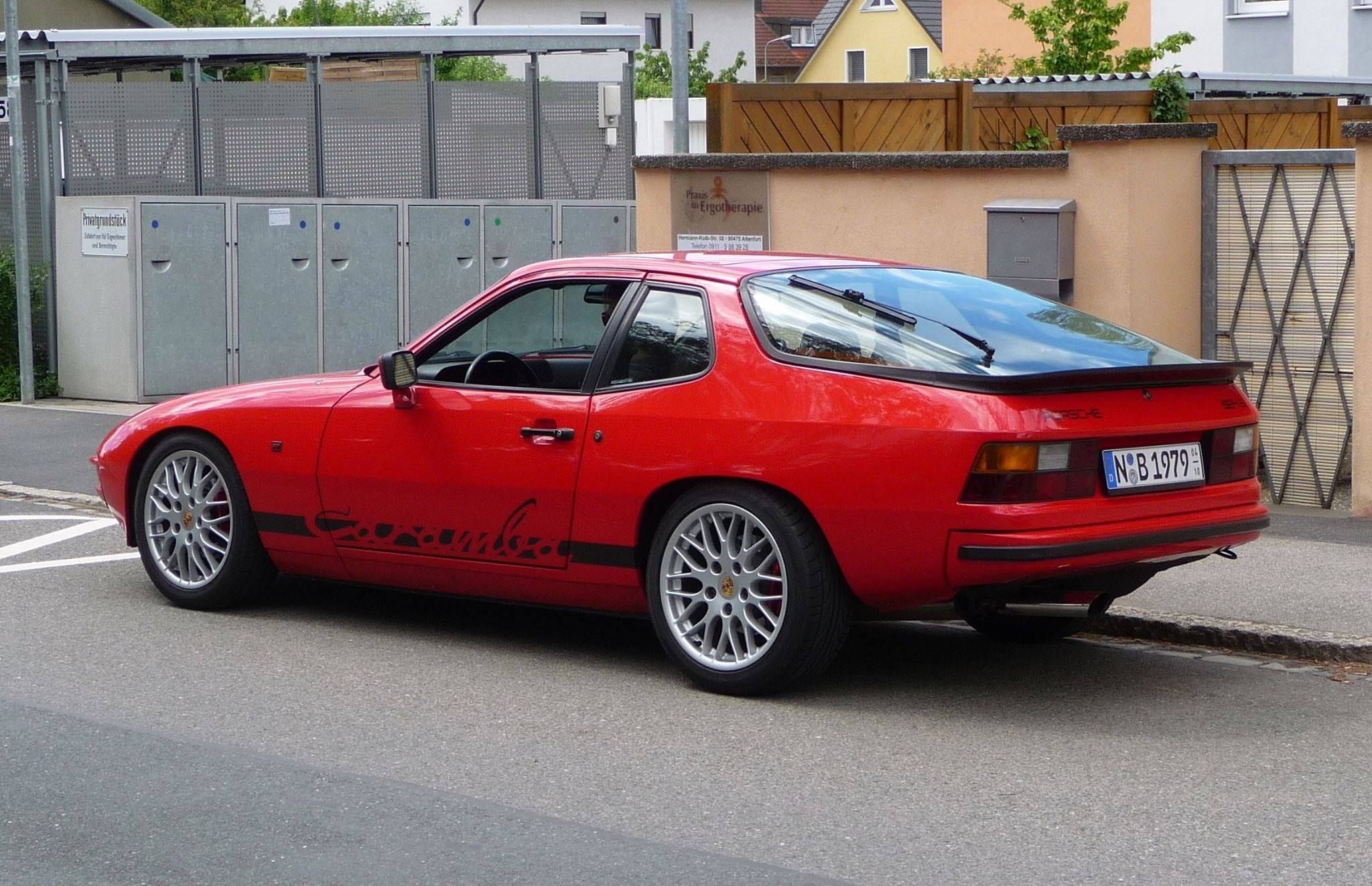 6 Worst Porsche Cars to Own – Car Community